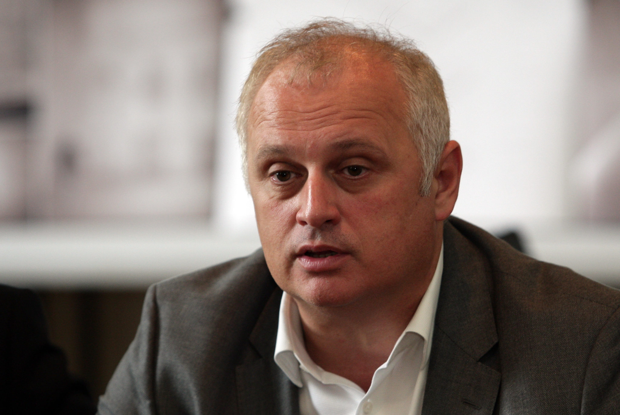 GORAN VESIC | SZMSZ (Szabad Magyar Szó)