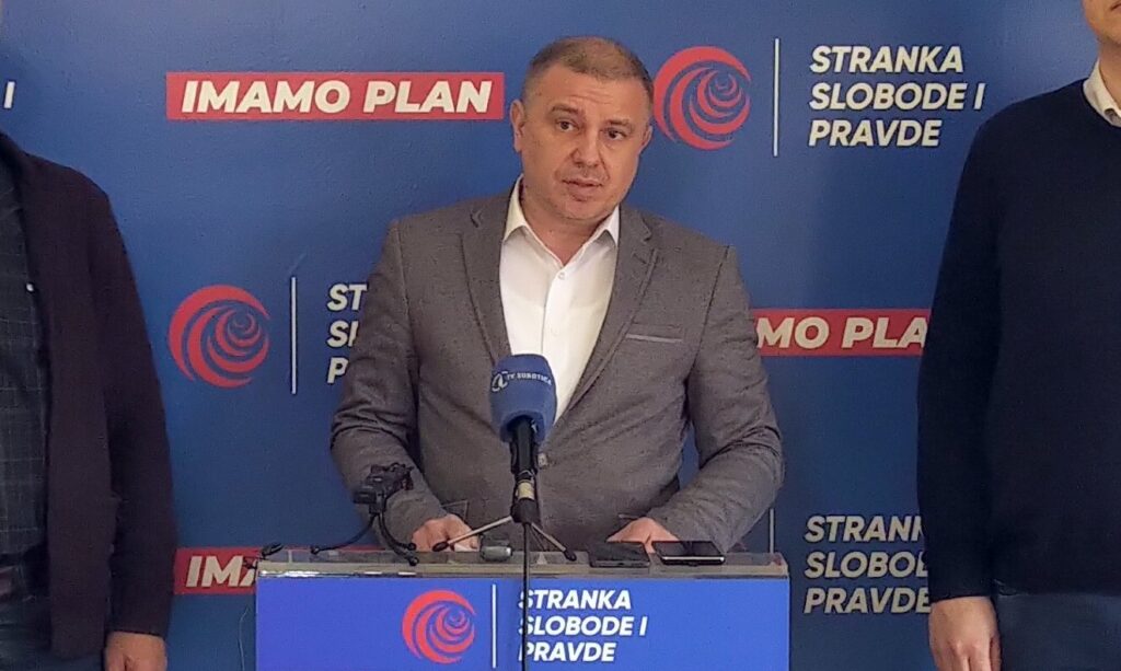 Sebők: Pásztor a radikálisokkal kötött koalícióval előre nevét adta ...