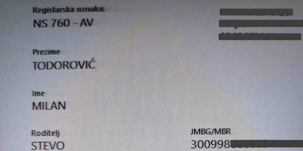 Kiderült, ki a Porsche tulajdonosa, aki a tömegbe hajtott Újvidéken ... Kiderült, ki a Porsche tulajdonosa, aki a tömegbe hajtott Újvidéken ...