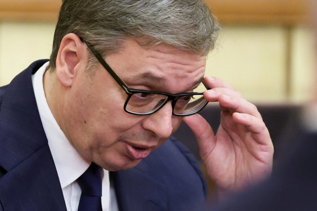Vučić: A finomító november 1-jéig működhet, de van elegendő ...